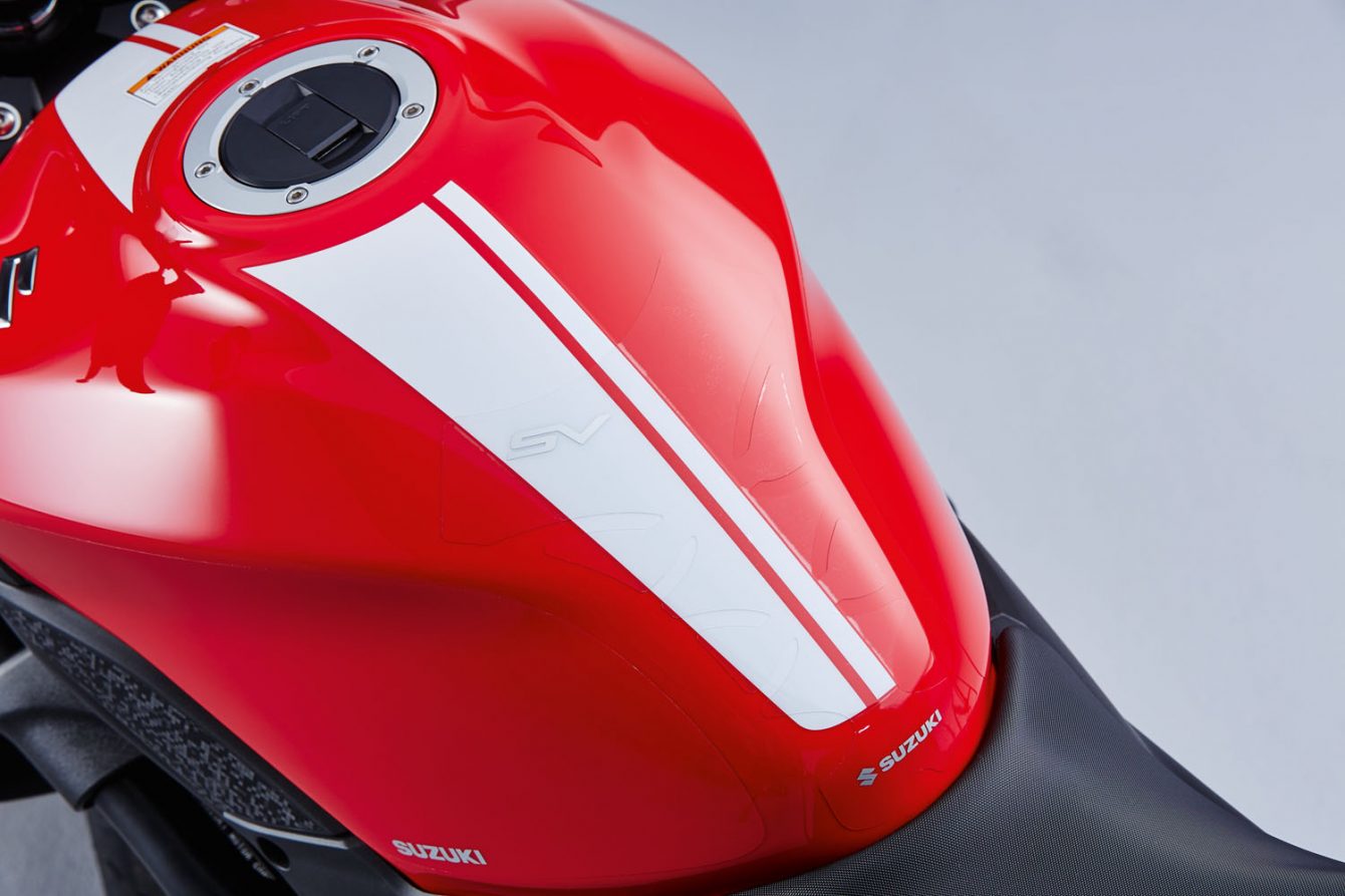 SV650 Tank Pad - Clear (MY17>) | Suzuki Motorcycles Australia